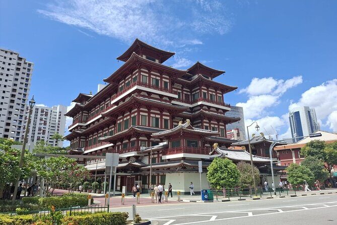 Stories of Chinatown and Garden Escape - A Practical Guide to the Stories of Chinatown and Garden Escape Tour