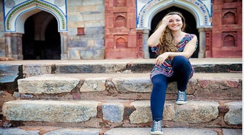 Stories of Delhi: Temples, Empires & Everyday Traditions - Key Points