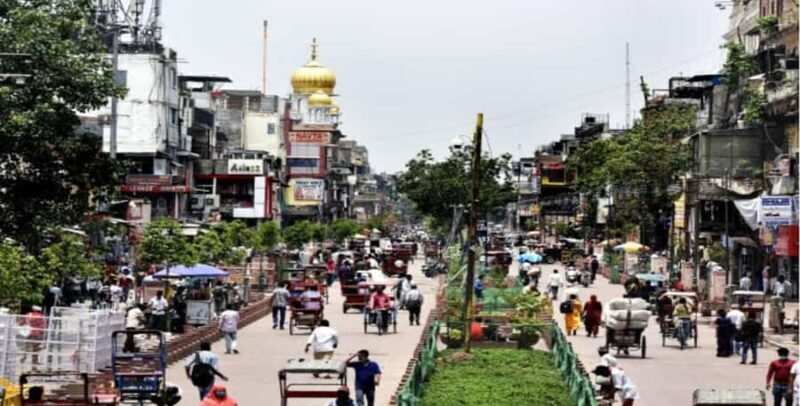 Stories of Delhi: Temples, Empires & Everyday Traditions - Practical Tips