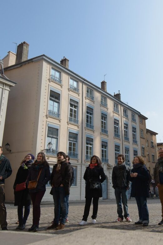 Storytelling tour of the Vieux-Lyon in French - Practical Tips for Travelers
