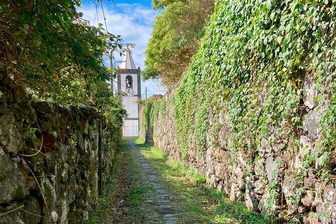 Storytelling walk "Once upon a time...Horta" - Key Points