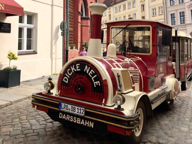 Stralsund: Stadtrundfahrt durch die historische Altstadt - Authentic and Practical Aspects