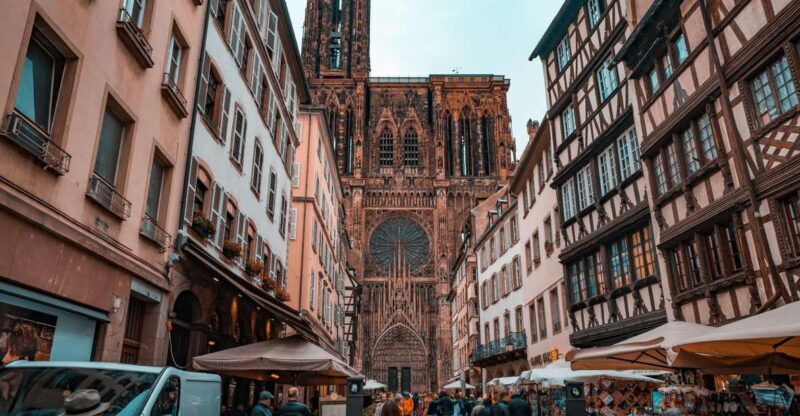 Strasbourg: Private History Tour with a Local Expert - Strasbourg: Private History Tour with a Local Expert