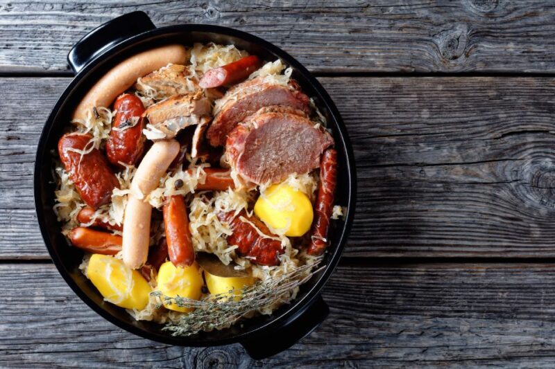 Strasbourg: Traditional Food Walking Tour with Tastings - Exploring Strasbourg Through Its Food and Sights