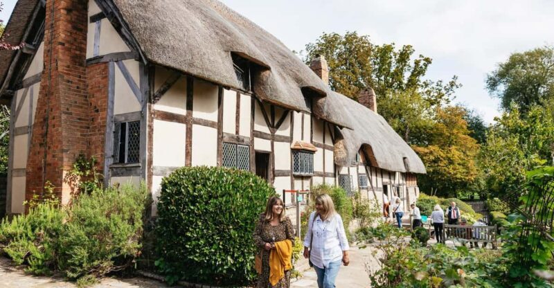 Stratford-upon-Avon: Anne Hathaway's Cottage Entry ticket - An In-Depth Look at What’s Offered