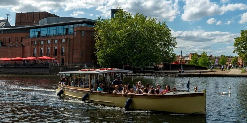 Stratford-upon-Avon: River Cruise & City Audio Tour - Why This Tour Works Well