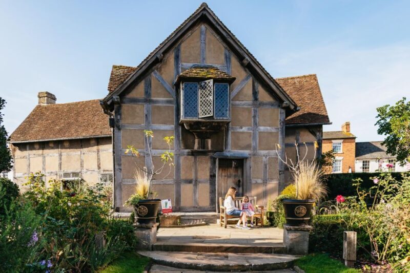 Stratford-upon-Avon: Shakespeare's Birthplace Ticket - Authenticity and Trust From Reviews