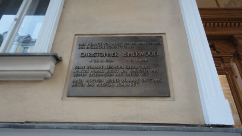 Street Art & Berlin Gay, Queer, Trans History + Free Gay Map - Authentic Insights from Participants
