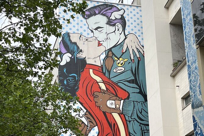 Street Art tour of the most beautiful frescoes in Paris! - An Artistic Side of Paris You Might Never Discover Alone