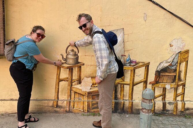 Street Art Walk & Lodhi Gardens with Chai & Food - A Walk Through Delhi’s Colorful Side