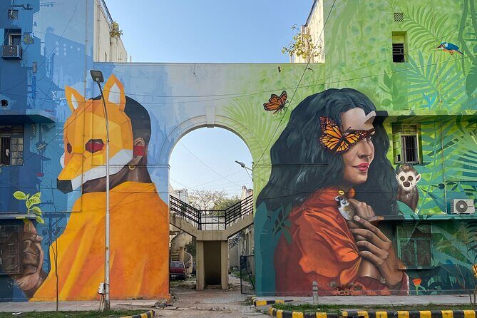 Street Art Walk & Lodhi Gardens with Chai & Food - Why This Tour Stands Out