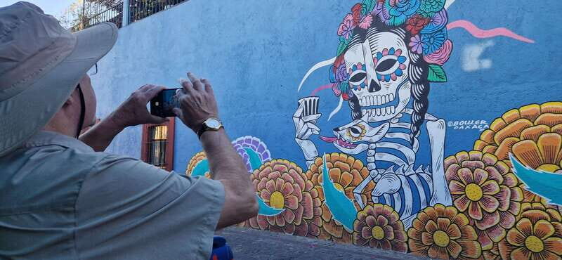 Street Art with an artist - A Detailed Look at the Itinerary