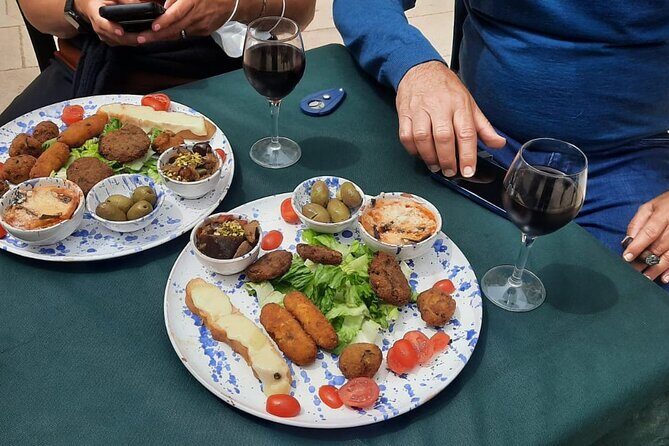Street food tour and Guided Tour of Ortigia - Key Points
