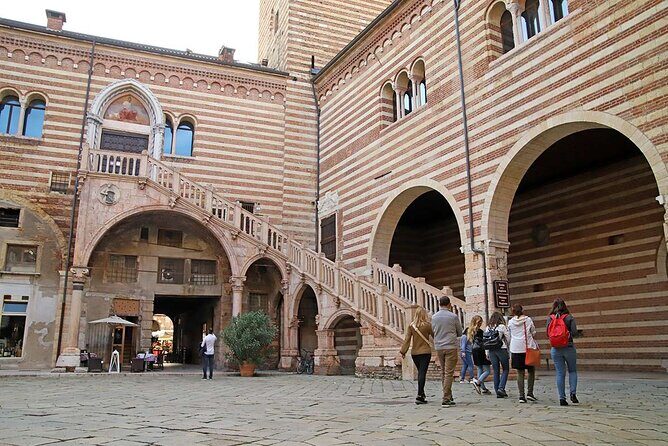 Street Food Walking Tour in Verona - Discovering Verona Through Its Sights and Flavors
