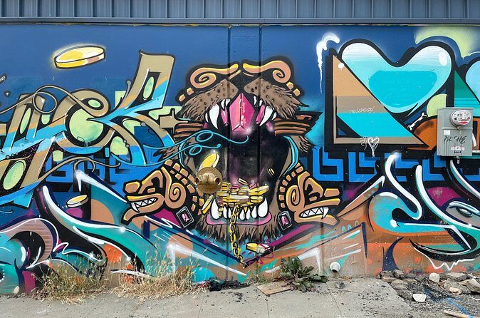 Street Hues Seattle Urban Art Tour - What’s Included and What’s Not