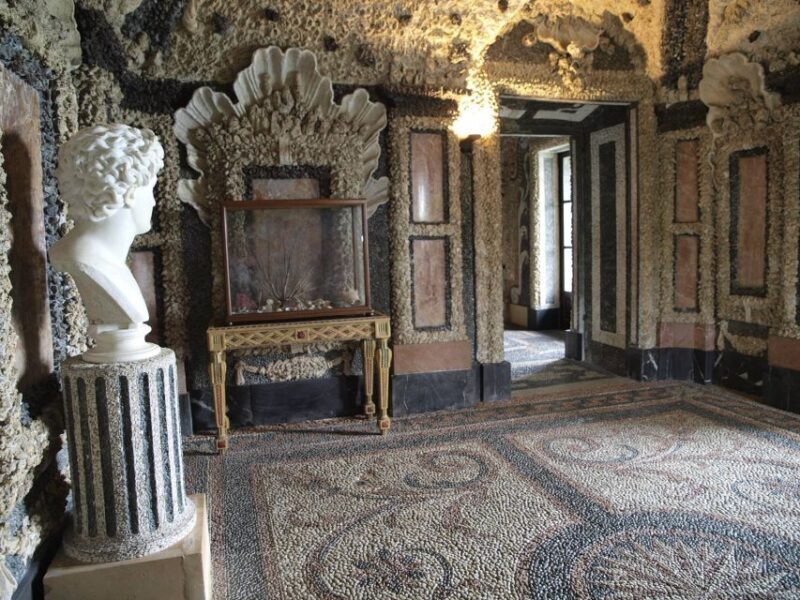 Stresa: Isola Bella Hop-on Hop-off Boat Tour - A Detailed Look at the Experience