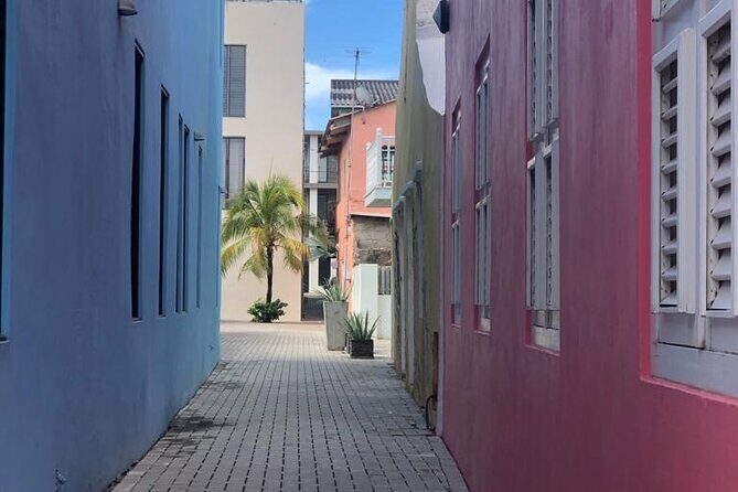 Strolling Willemstad The Local Way - The Experience and What You’ll Take Away