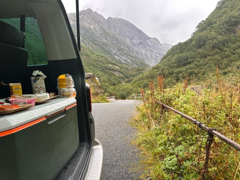 Stryn: Briksdal Glacier and Loen Skylift Tour with Picnic - Who Would Enjoy This Tour Most?