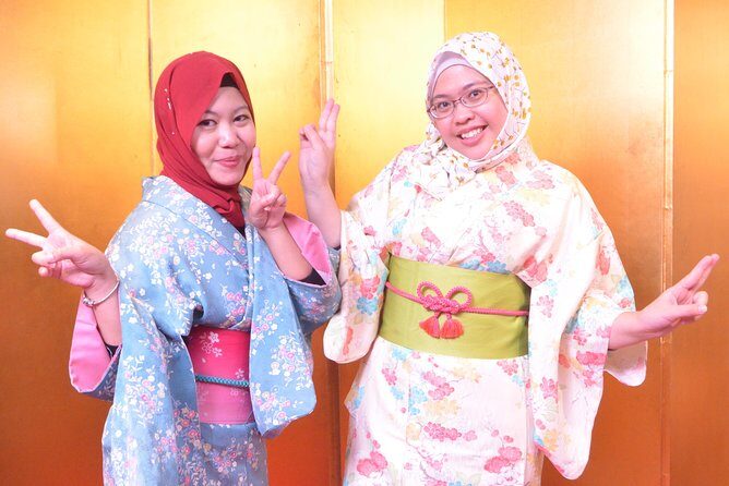 Studio Kimono Photo - A Closer Look at the Kimono Photoshoot Experience