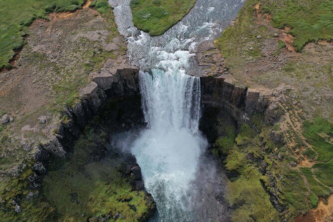 Studlagil Canyon and Waterfall Tour from Seydisfjordur - What to Expect with Transportation and Logistics