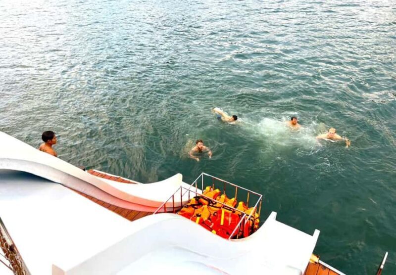 Stunning Lan Ha Bay Sunset Tour on Luxury Cruise, Jacuzzi - Activities to Suit Every Traveler