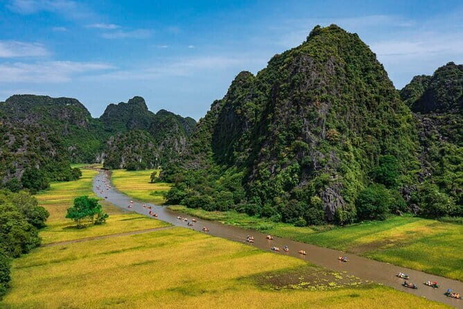 Stunning Ninh Binh Daily Tour Small Group by 9 Limousine - Analyzing the Tours Value