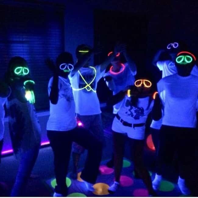 Stuttgart: Glow in the dark LED tour with Aquaman - Discovering Stuttgart’s Glowing Night Scene