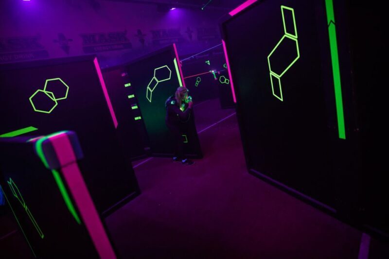 Stuttgart: Indoor Lasertag Experience - What You Can Expect from the Stuttgart Indoor Lasertag Experience