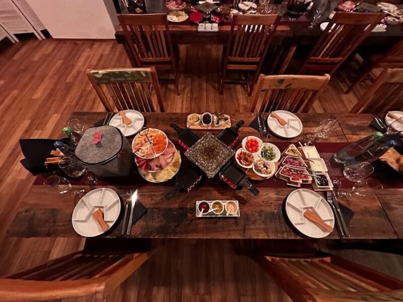 Stuttgart: Raclette Evening - Discovering the Magic of a Stuttgart Raclette Night