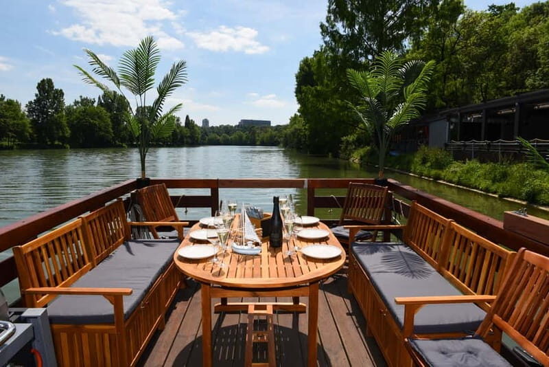 Stuttgart: Raft Boat Experience with Optional BBQ - Key Points
