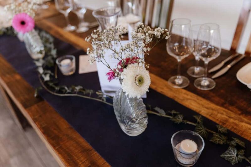 Stuttgart: Valentine's Day Candlelight Dinner - What We Like—and What to Consider
