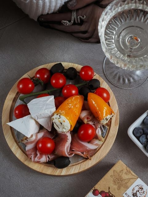 Stuttgart: Wine & Tapas Boat Tour on the Neckar - Key Points