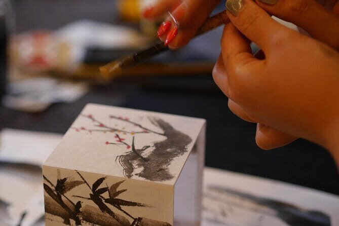 Sumi-e Ink Painting Suiboku-Ga Workshop in a Japanese Teahouse - Who Will Love This Experience?
