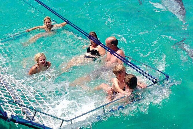 SUMMER K'gari (Fraser Island) Boom-net & Sightseeing Cruise - The Experience: What to Expect from the Cruise