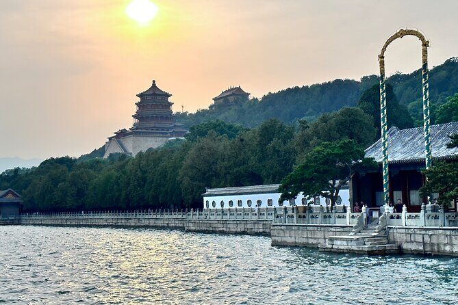 Summer Palace Discovery Small Group Tour with Expert Guide - Key Points