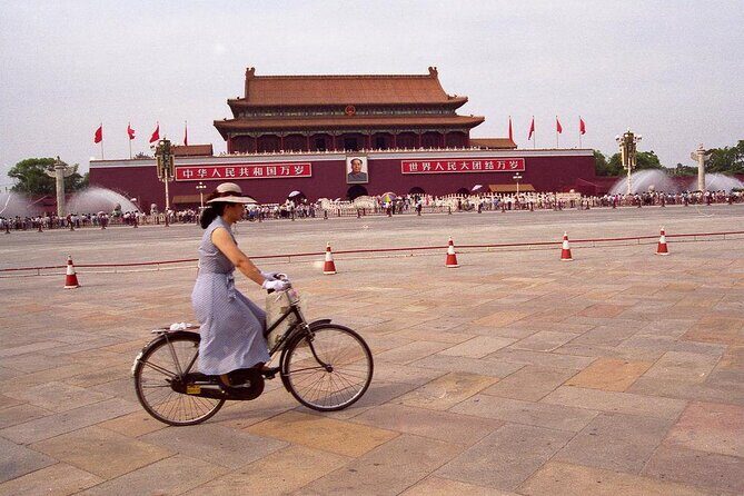 Summer Palace & Lunch at Commune by the Great Wall Day Tour - Key Points