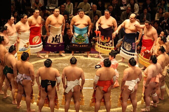 Sumo Tournament Experience in Fukuoka - An Honest Look at the Sumo Tournament Experience in Fukuoka