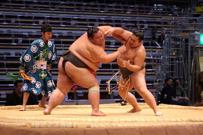 Sumo Wrestling Tournament A-Class Seat & ExpertGuide | Nagoya Jul - What You Can Expect from This Sumo Tour in Nagoya