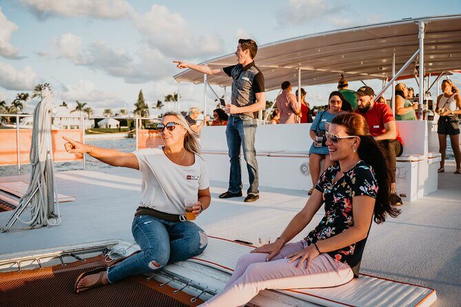 Sun & Sightseeing Hakuna Matata Catamaran Cruise in Palm Beach - What We Love & What to Consider
