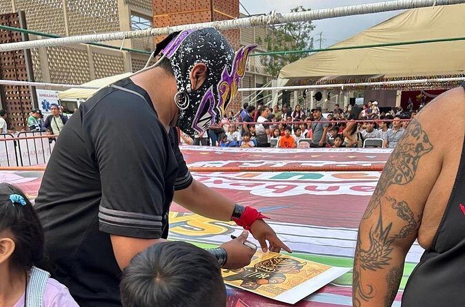 Sunday afternoon, Mexican wrestling in Oaxaca - Who Should Consider This Tour?