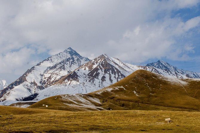 Sunday Group Tour to Kazbegi from Tbilisi (Budget-Friendly) - Practical Tips and What It Means for You