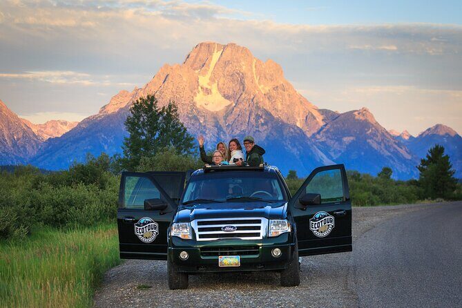 Sunrise 4-Hour Grand Teton Wildlife Adventure - Itinerary Breakdown: From Dawn to Animals