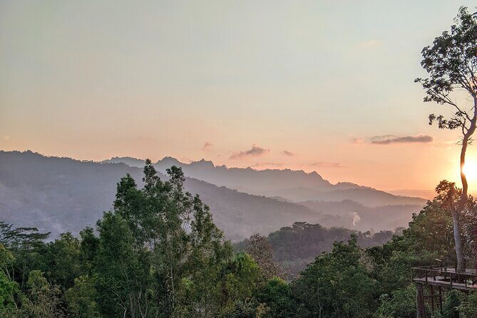 Sunrise at Punthuk Setumbu, Borobudur and Prambanan Temples - Key Points