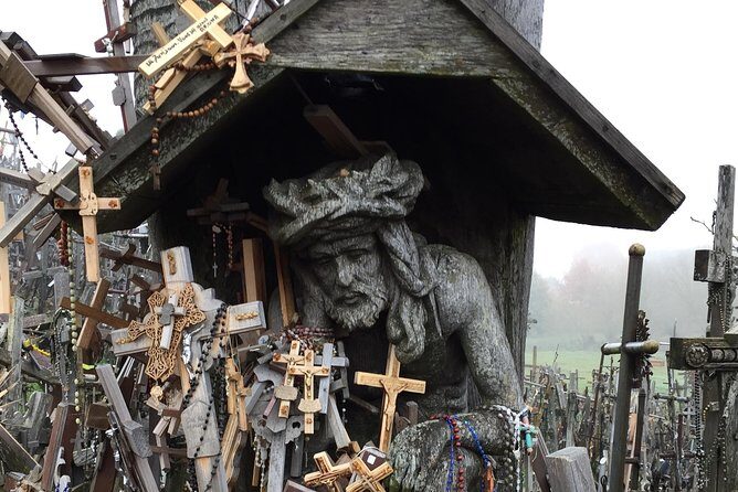Sunrise at the Hill of Crosses - 2 countries in 1 day - The Tailored Experience: Flexibility and Free Time