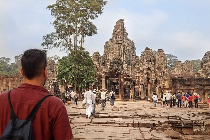 Sunrise at the Temples Angkor wat & Small Group Tour - Who Should Consider This Tour?