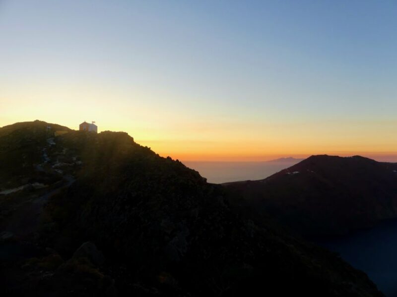 Sunrise Caldera Hike with snacks - In-Depth Review of the Sunrise Caldera Hike