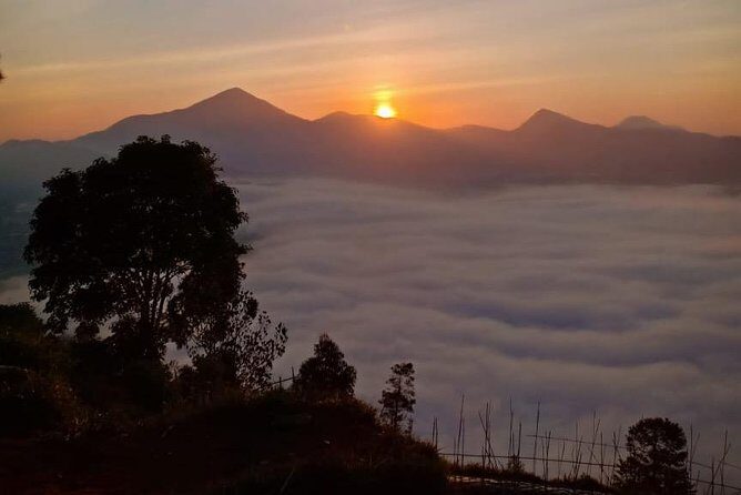 Sunrise Gunung Putri Lembang From Bandung - Exploring Bandung’s Natural Beauty and Culture