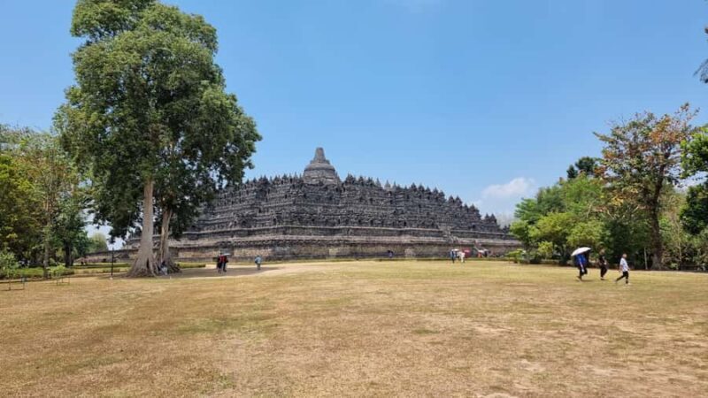 Sunrise Hill, Borobudur, Prambanan - Key Points