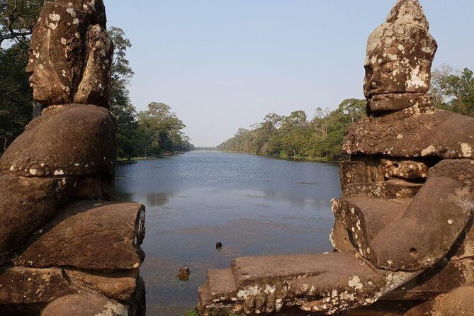 Sunrise in Angkor and Banteay Srei Private Tour - Key Points