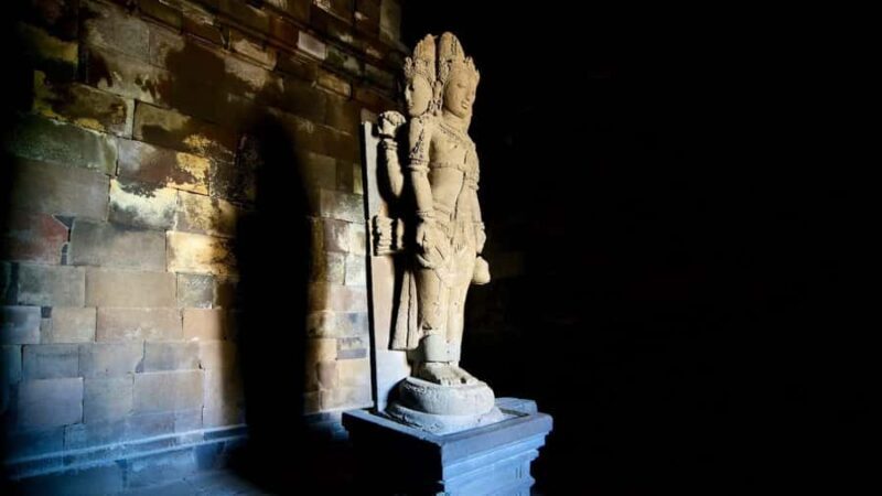 Sunrise Setumbu, Borobudur structure climbing and Prambanan - Authentic Experience and Cultural Value